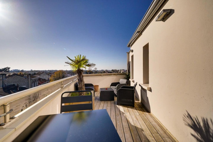 Le Rooftop - A 10min De Bordeaux Centre - Talence