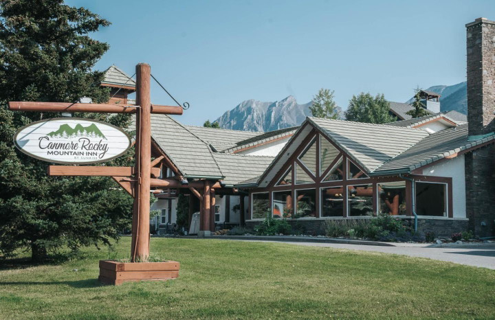Canmore Rocky Mountain Inn - Alberta