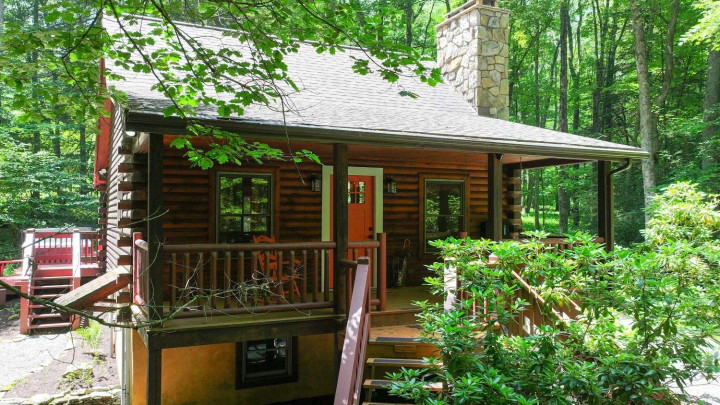 Rustic 2br Cabin - Hot Tub & Fireplace - Oakland - Oakland, MD