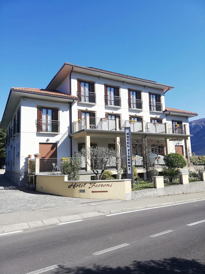 Hotel Fioroni - Bellano