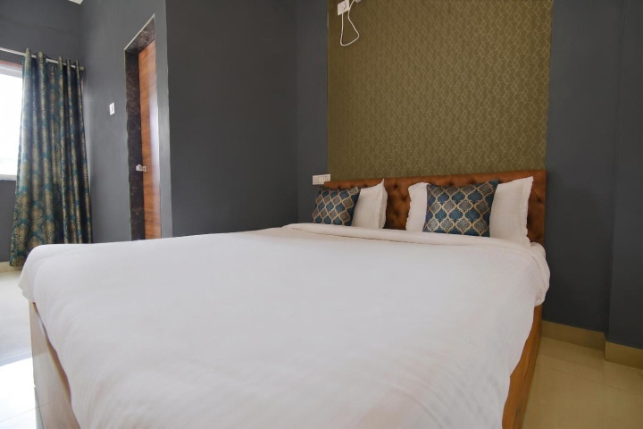 Fabhotel Arlunea - Waranasi