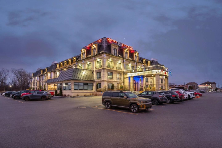 Hotel Brossard, An Ascend Collection Hotel - Longueuil