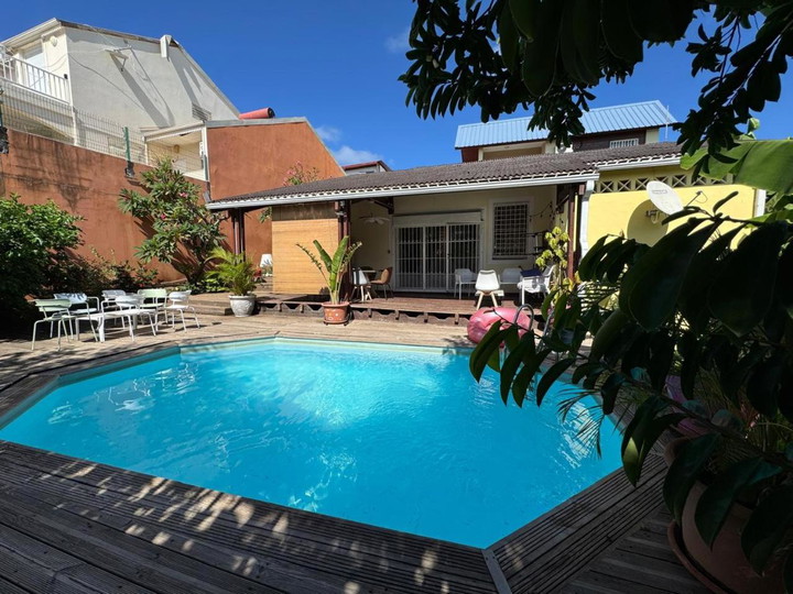 Belle Maison éQuipé Avec Piscine - Mayotte