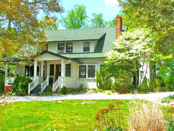 Oakland Cottage Bed And Breakfast - Sierra Nevada