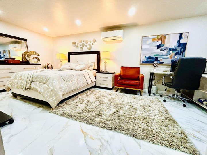 Belmont Luxe Escape - New York