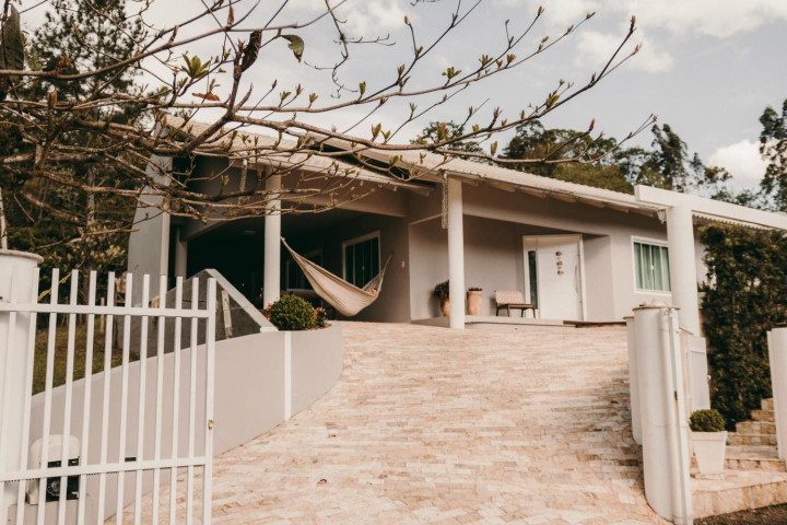 Casa Confortável Em Local Tranquilo. - Indaial