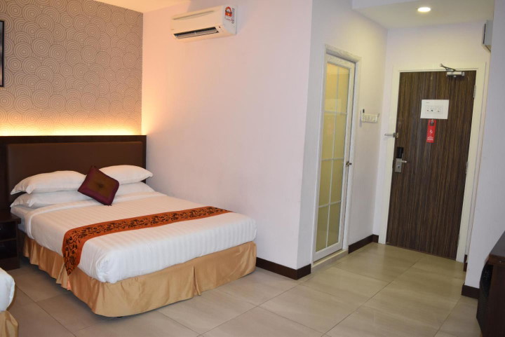 Sunrise Hotel - Kota Damansara