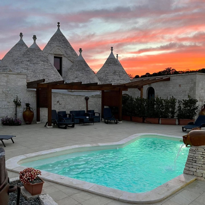 Quei Trulli Divini - Locorotondo