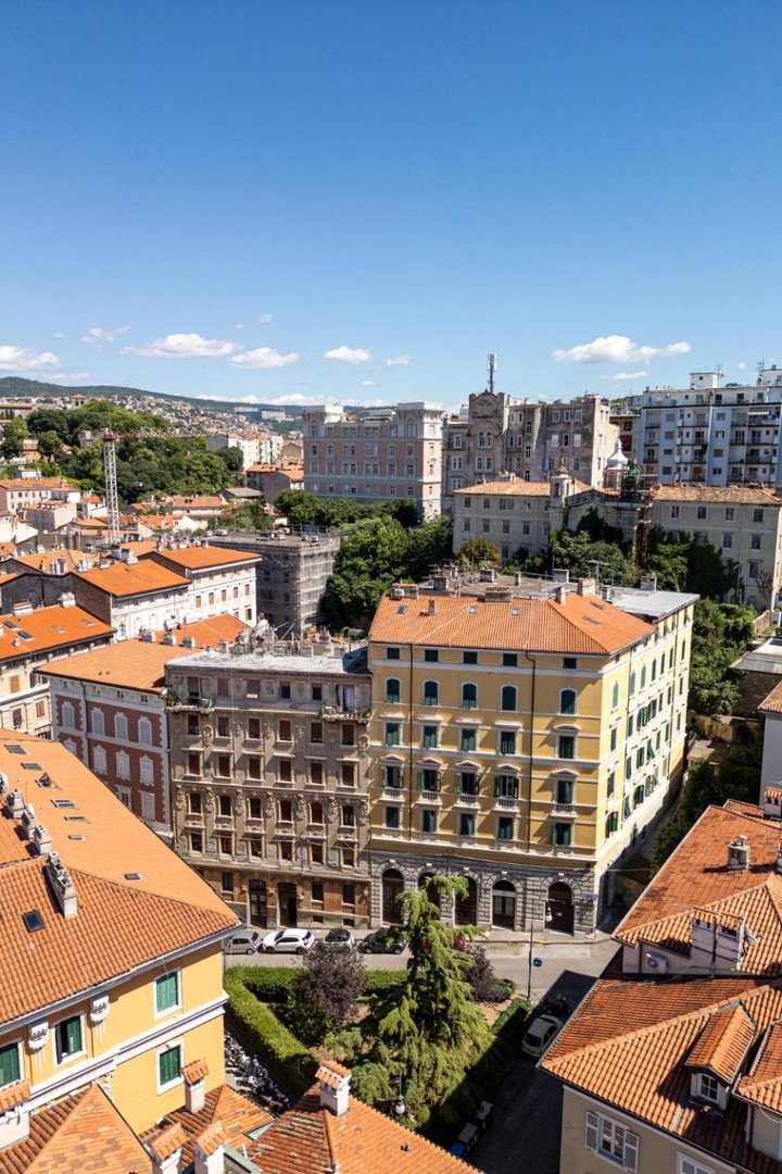 Cosy Moods - Oldtown - Koper