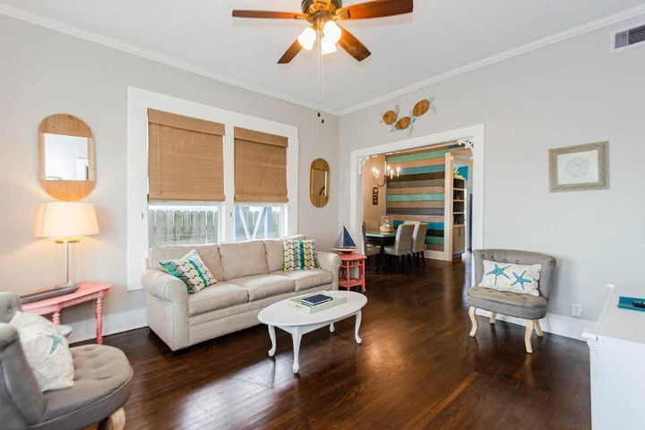 Cast A Waves By Sunsational Stays - Lower Unit Only, Steps To The Beach - Galveston, TX