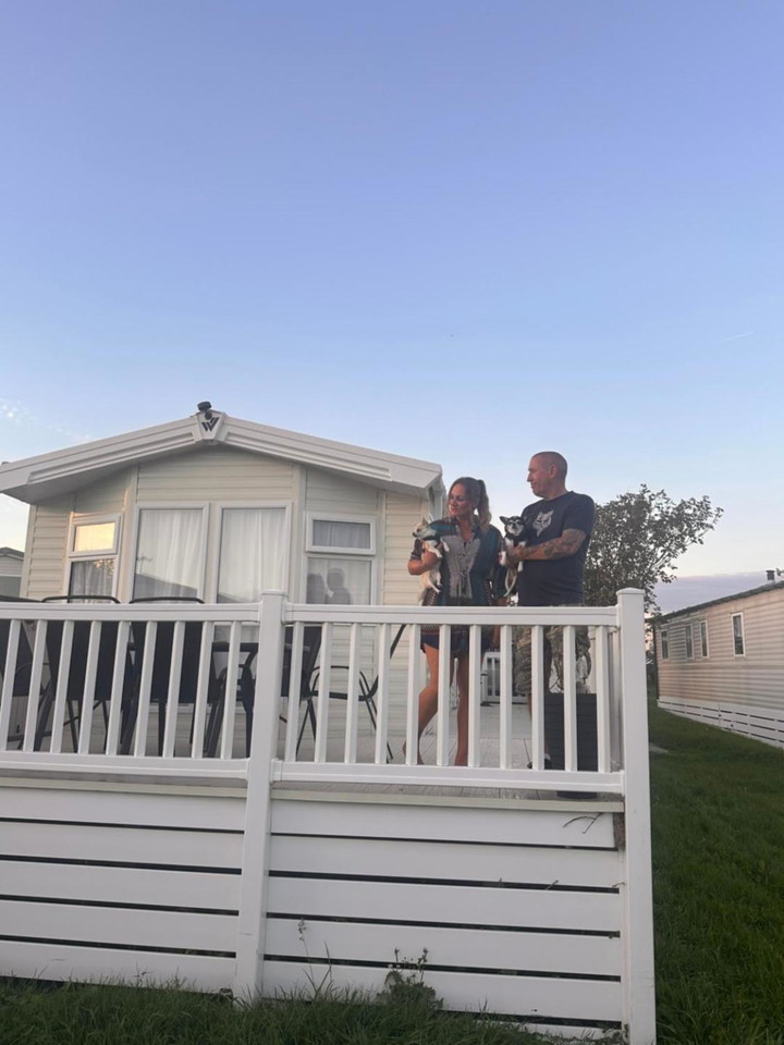 Bude Caravan Caromax - Families, Couples & Dogs Very Welcome - Bude