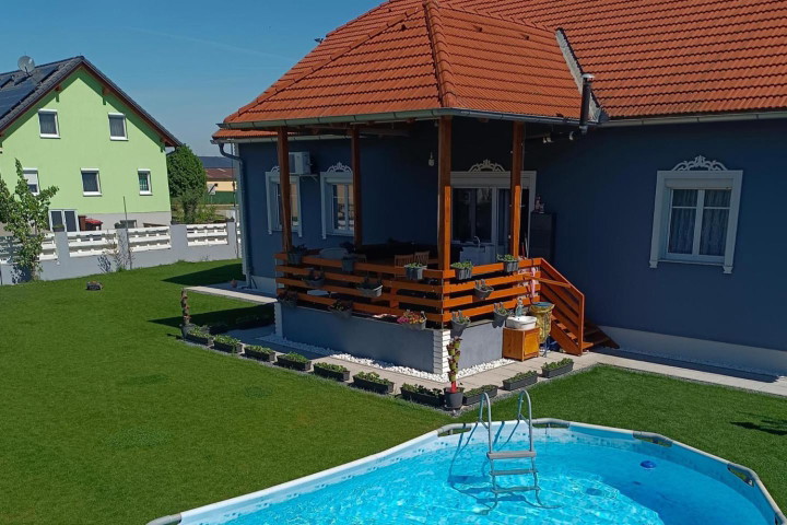 Beautiful 4-bed House In The Neahe Wien - Niederösterreich