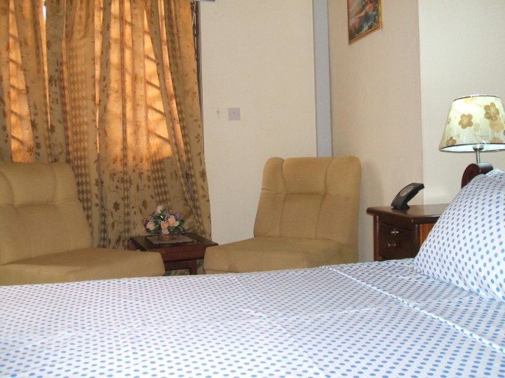 Charis Home Services - Accra