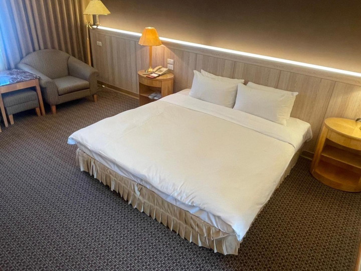 Chuto Plaza Hotel - Longtan District