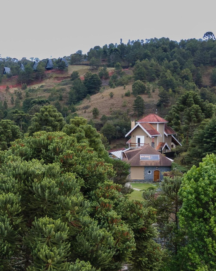 Mansão Olhos Verdes - Luxuosa - Com Hidro E Piscina Aquecida - Campos do Jordão