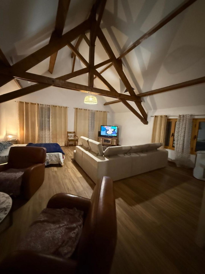 Chambre Dans Une Ecurie - Pont-Sainte-Maxence