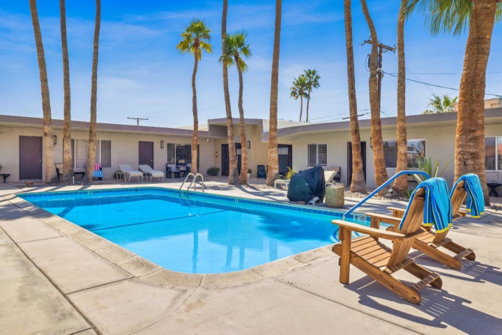 Lido Palms Resort And Spa - Joshua Tree National Park, California