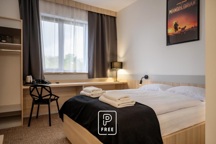 Hotel Dworski Galaktyczny Park - Szczecin
