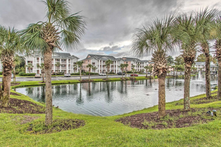 Resort Amenity Access: Chic Myrtle Beach Condo! - Conway, SC