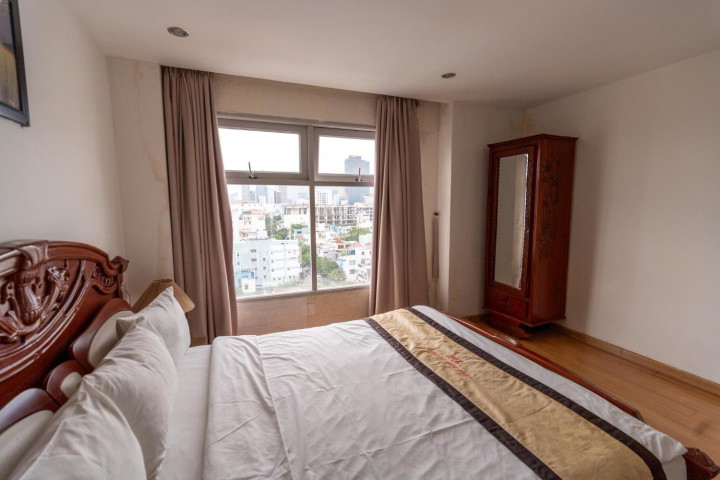 Nhat Linh Hotel & Suites Da Nang - Đà Nẵng