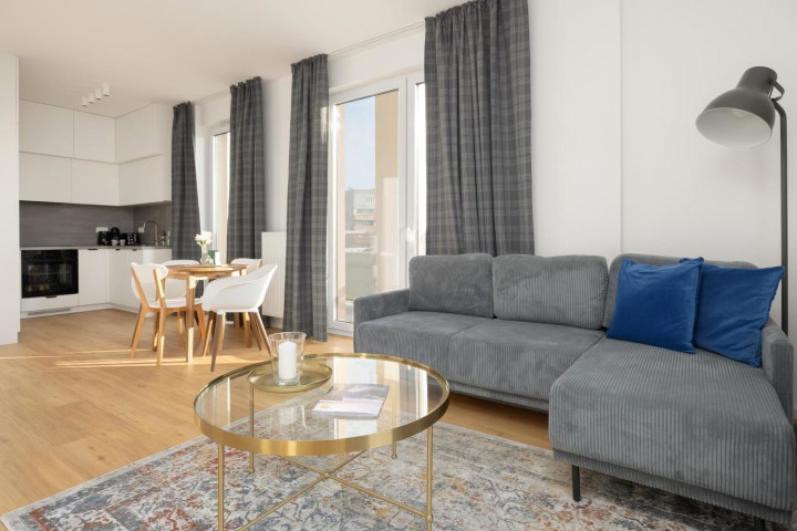 Green Apartments Bora-komorowskiego By Solarento - Warschau