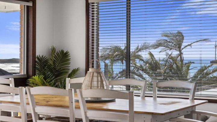 Sea Change -Cheerful, Family Friendly, Sea Views - Coffs Harbour, Australia