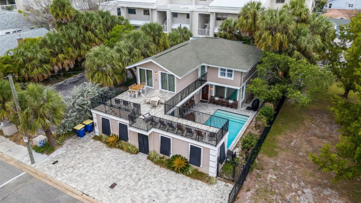 ☀️ Forever Sunshine | Beach Estate • Heated Pool • Outdoor Bar • Terrace ➠ 26 Heilwood - Dunedin, FL
