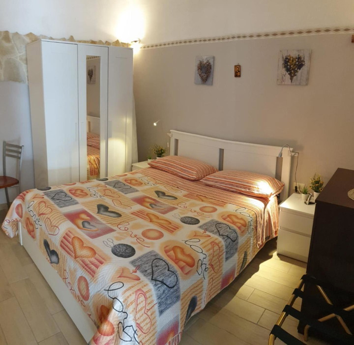 Giovanni S Little House - Catania