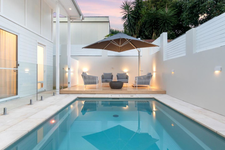 The Gables - Pool - Fire & Luxury - Newcastle, Australia
