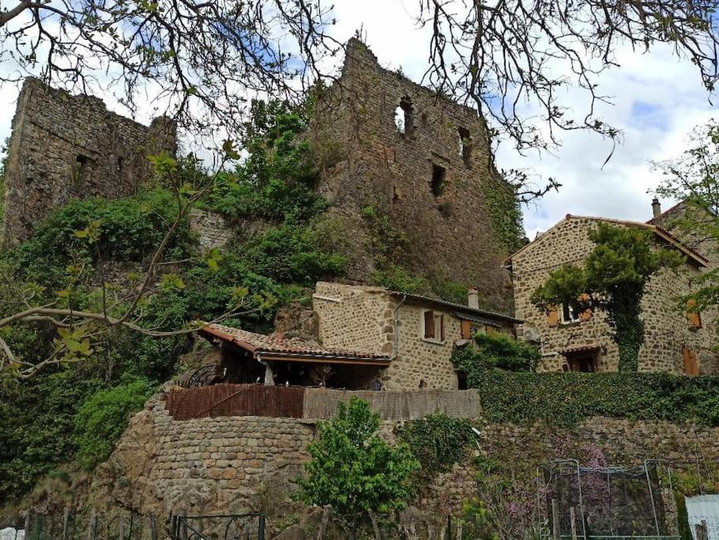 Gîte Le Rocher Du Château De Retourtour - Ardèche