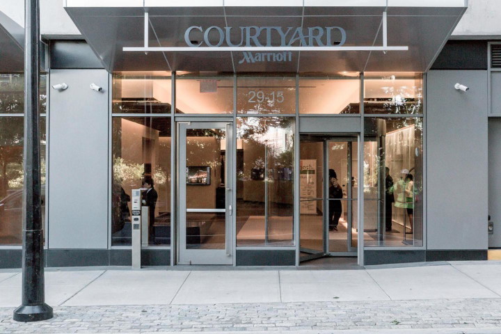 Courtyard By Marriott Long Island City/new York Manhattan View - Manhattan, NY