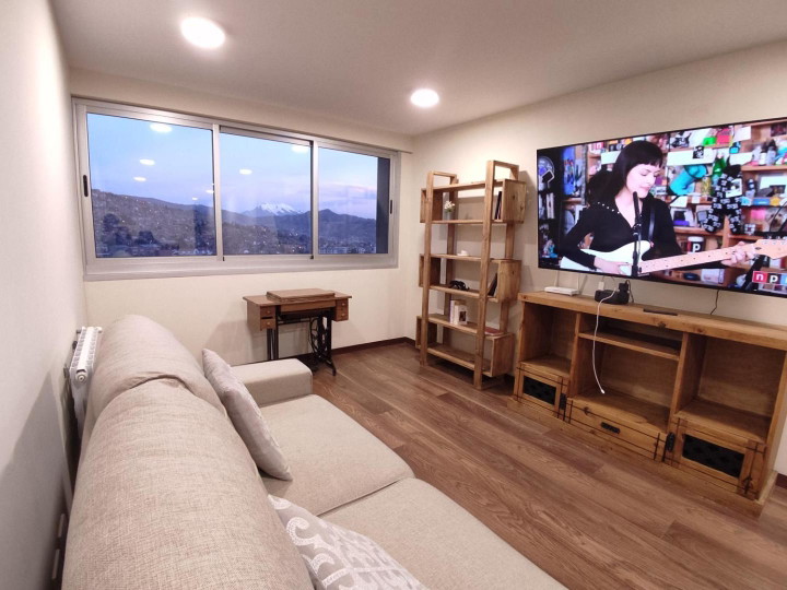 The Poet's Apartment - La Paz