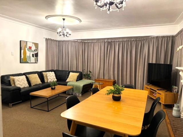 Tauranga - Stylish & Centrally Located Near Hospital - Tauranga