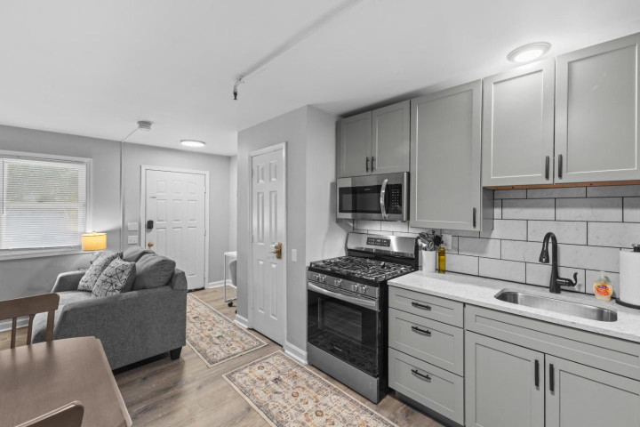 Convenient Apt Close To Downtown - Colchester, VT