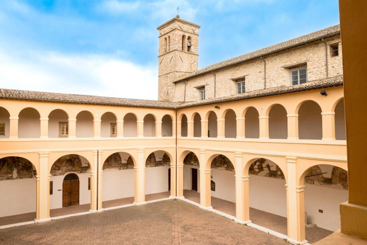 Ll Chiostro Di San Domenico - Montefalco