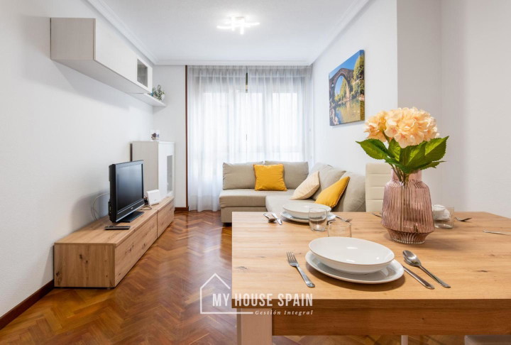 Myhousespain - Amplio Apartamento En El Centro De Oviedo - Oviedo