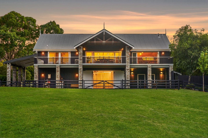 Hus - Boutique Venue & Accommodation - Riverhead