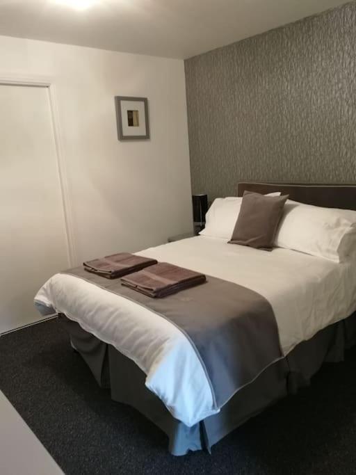Avalon Studio. Comfy Well Equipped Cosy Studio. - Aviemore