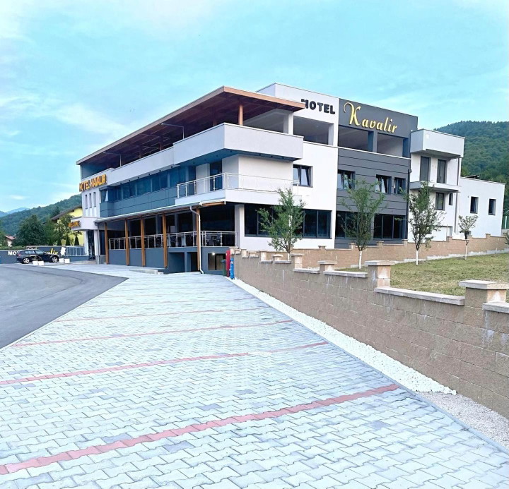 Hotel Kavalir - Bosna a Hercegovina