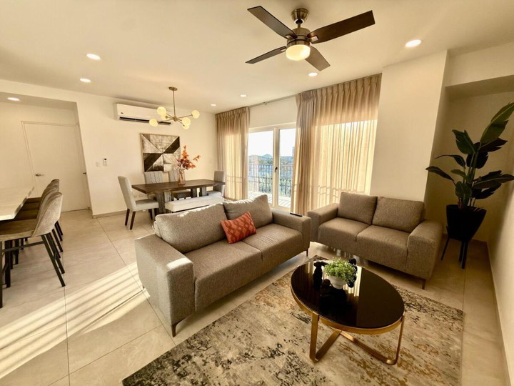 Spacious Central Apartment, Pool & Gym, Group Friendly - Hermosillo