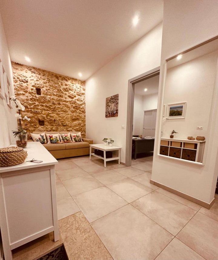 Tannur Del Carmine - Sicily