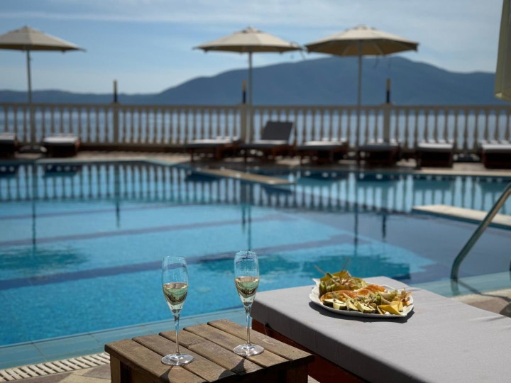 Nuna Hotel & Apartments - Albania