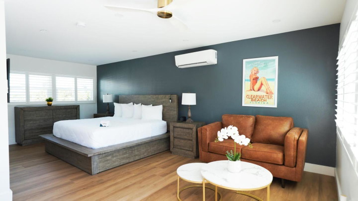 Ivory Sands Beach Suites - 