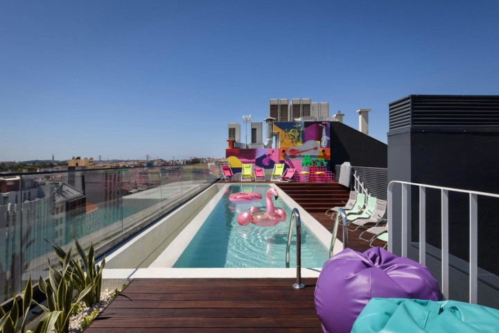 Moxy Lisbon City - Loures