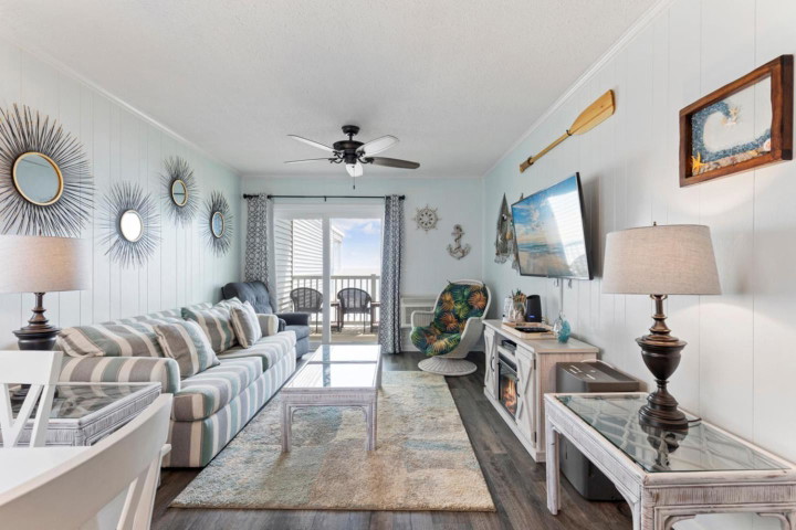 Bright And Sunny Condo With Stunning Oceanfront - South Carolina