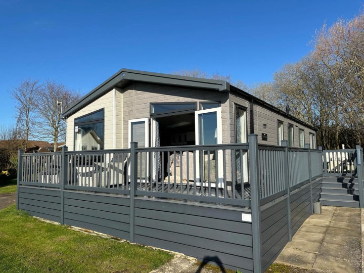 Tranquil 3 Bedroom Lodge Manor Park Hunstanton - Hunstanton
