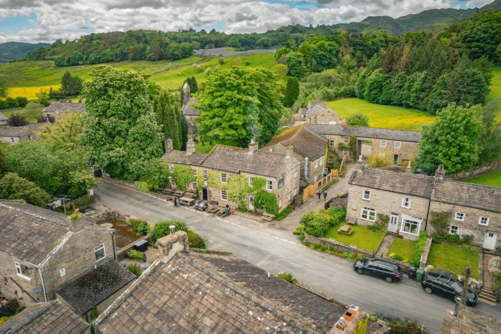 The Green Dragon At Hardraw - Hawes