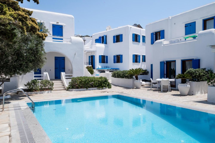 Olive Tree & Capari Mykonos Town Homes & Apartments With Pool! - ミコノス島