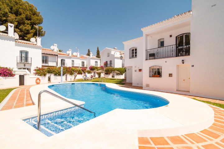Los Pinos 23 Villas Casasol - Nerja