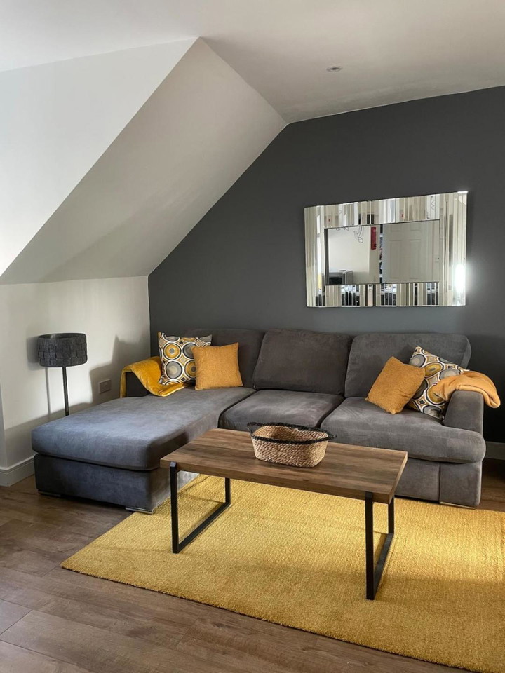Foundry Street Apartment 3 - Dunfermline City Centre - Dunfermline